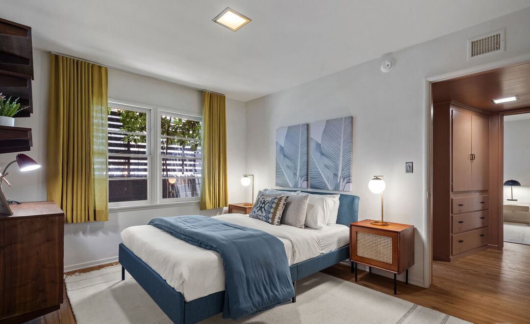 The Soo Hoo House in Silver Lake | 3018 Castle Street — Team Tensen ...