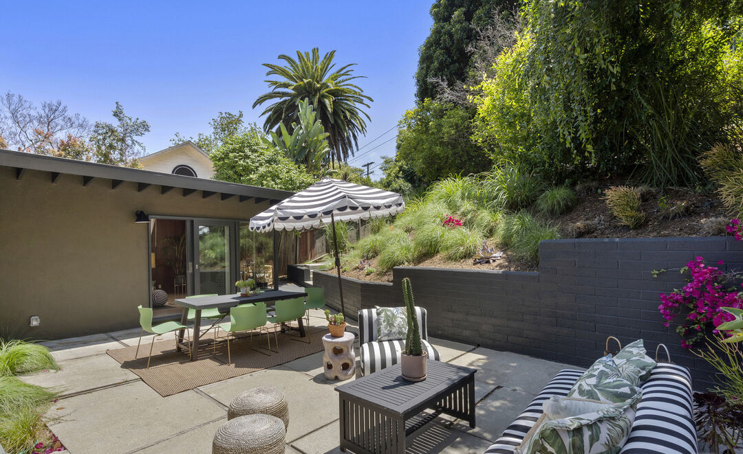 The Soo Hoo House in Silver Lake | 3018 Castle Street — Team Tensen ...